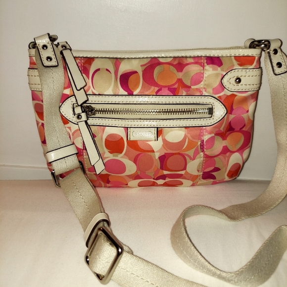 Coach | Bags | Coach Signature Scarf Fabric Crossbody Bag In Pink ...